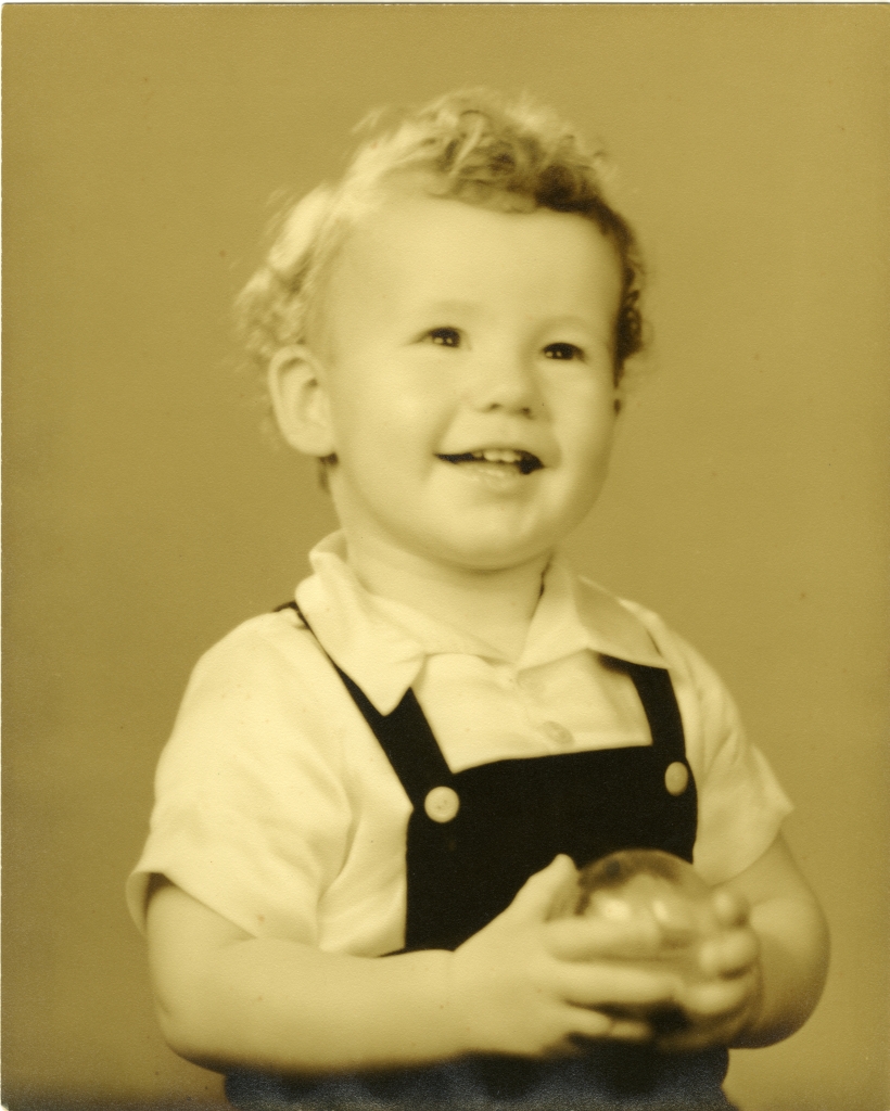 Galleries / Vic Viosca Collections / Vic Viosca Scans | Viosca.Com